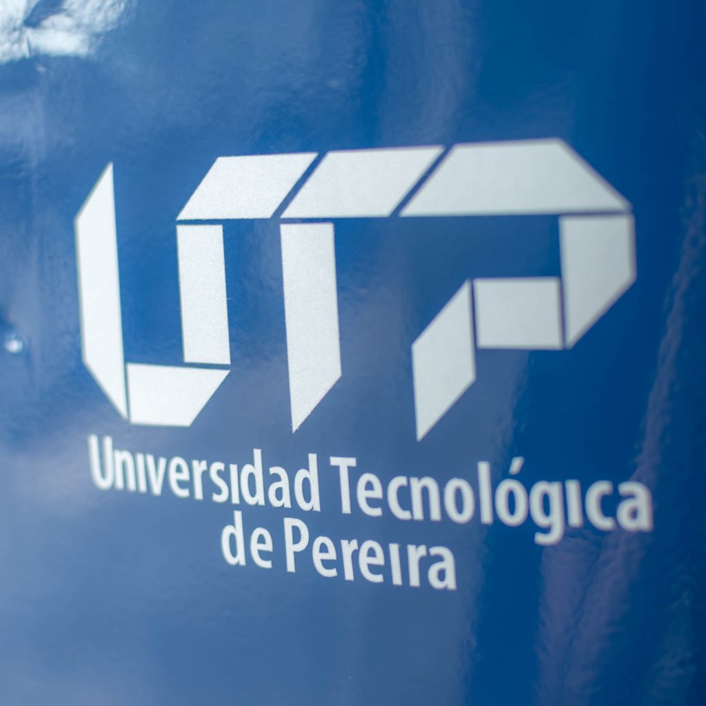 Calcomanía UTP – Tienda UTP